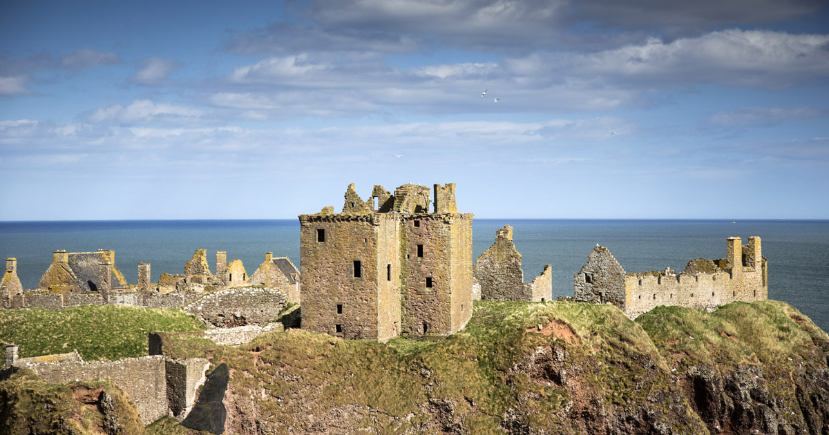 Dunnottar Castle (Fortification, Aberdeenshire, Scotland)